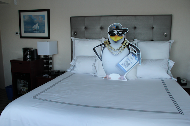 This Penguin Has A Heart of Gold and His Wallet Ranks Him #1 in the ...